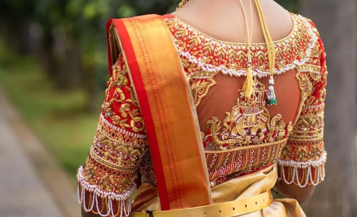 Elegant Aari Work Blouse Designs: Simple Aari Work Blouses and Stunning ...